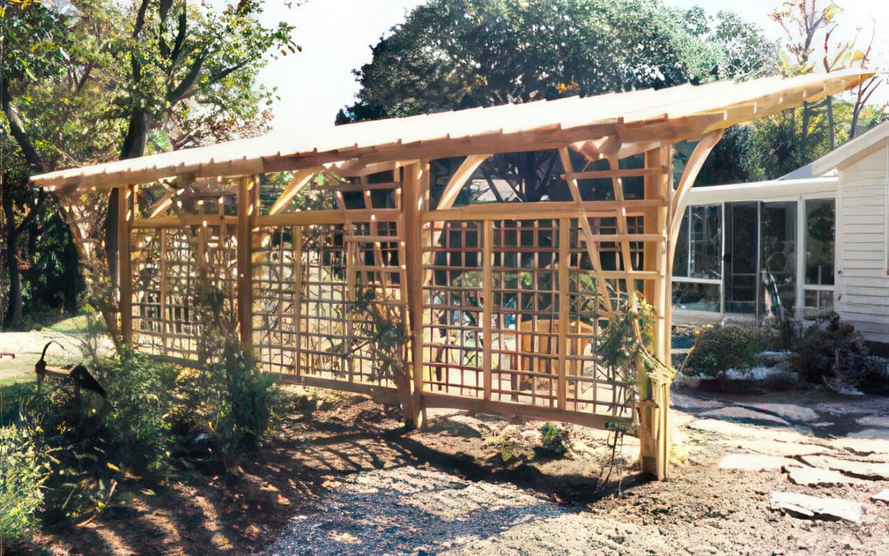 Cantilevered Pergola No. CTP10 | Trellis Structures