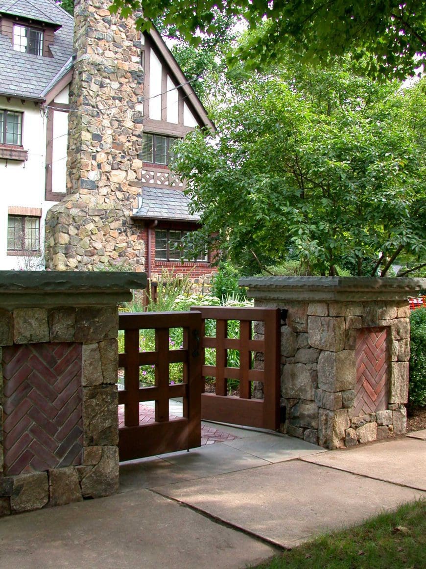 Custom Gates and Fencing | Trellis Structures